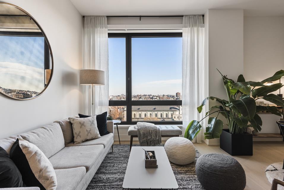 550 Vanderbilt Ave. Unit: 1403