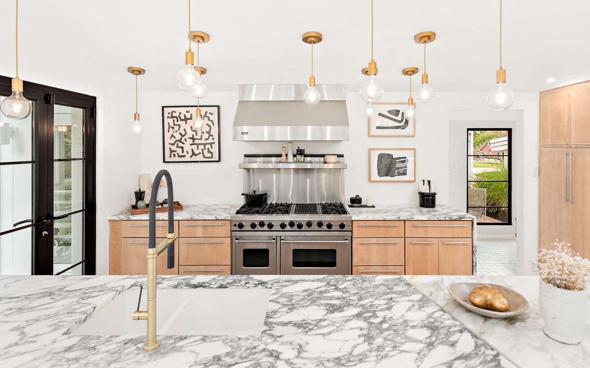 Featured Properties | Robyn Jones