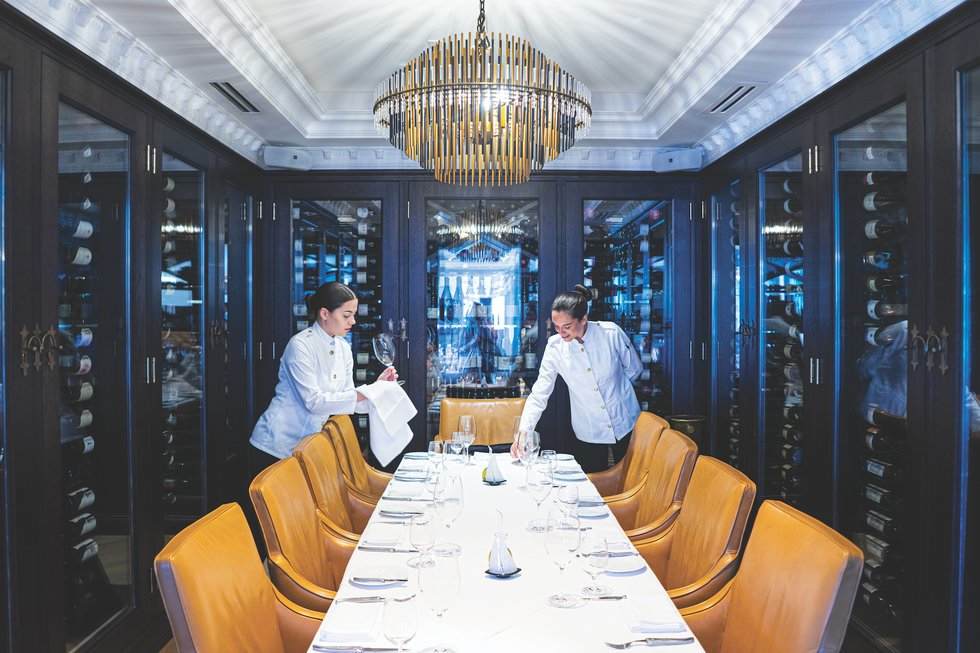 Luxurious Brunch at Sails Restaurant Naples: Best Brunch Spot on 5th Avenue