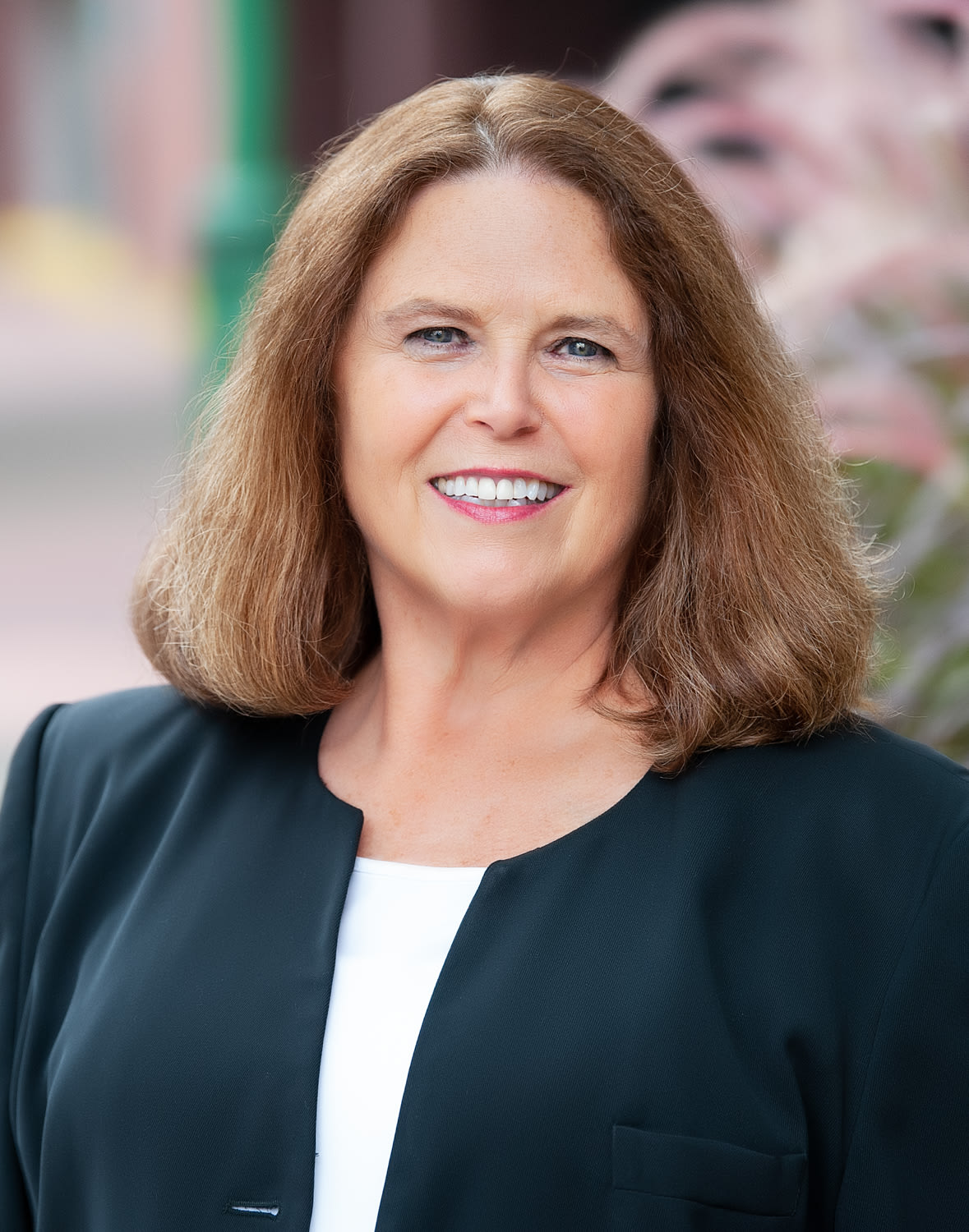 About Debbie Stephenson, GRI