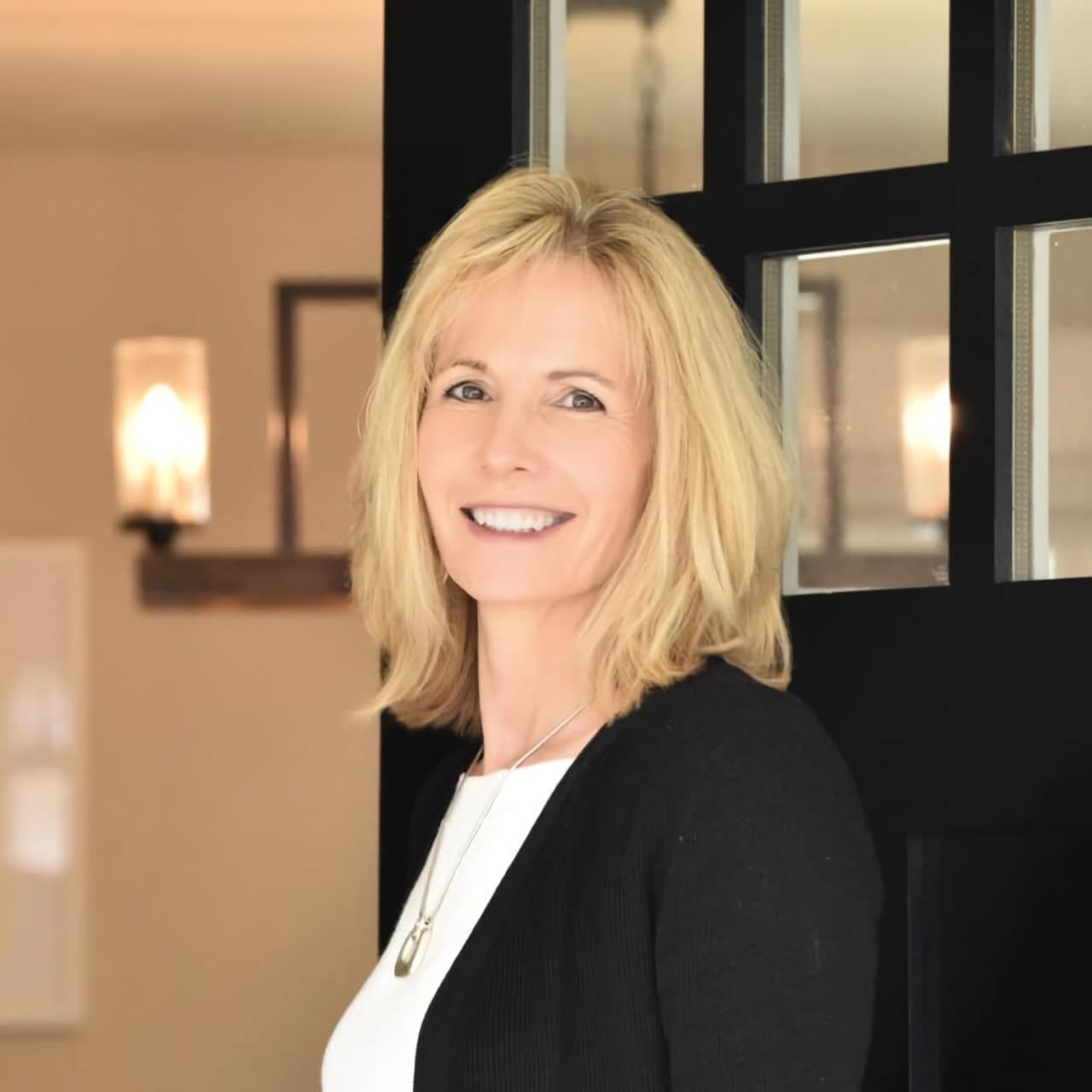Holly Graham | Sacramento Real Estate Agent