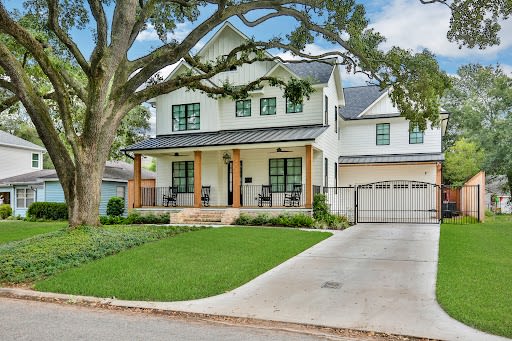 Oak Forest / Garden Oaks | Neighborhood Guide