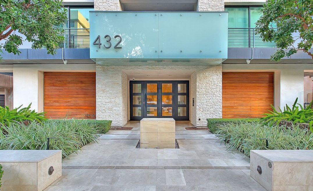 432 N Oakhurst Dr, #102 | Hosana Saputra | Real Estate Agent