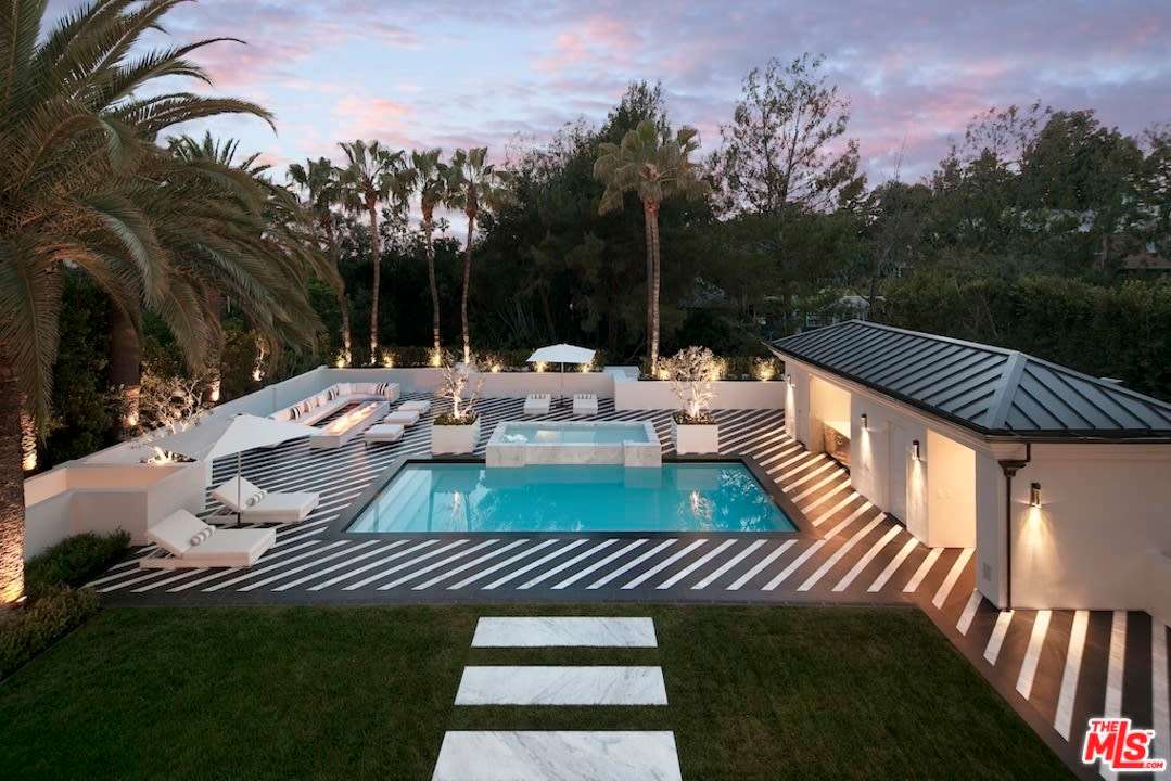 Drew Fenton - Luxury Real Estate Agent in Beverly Hills