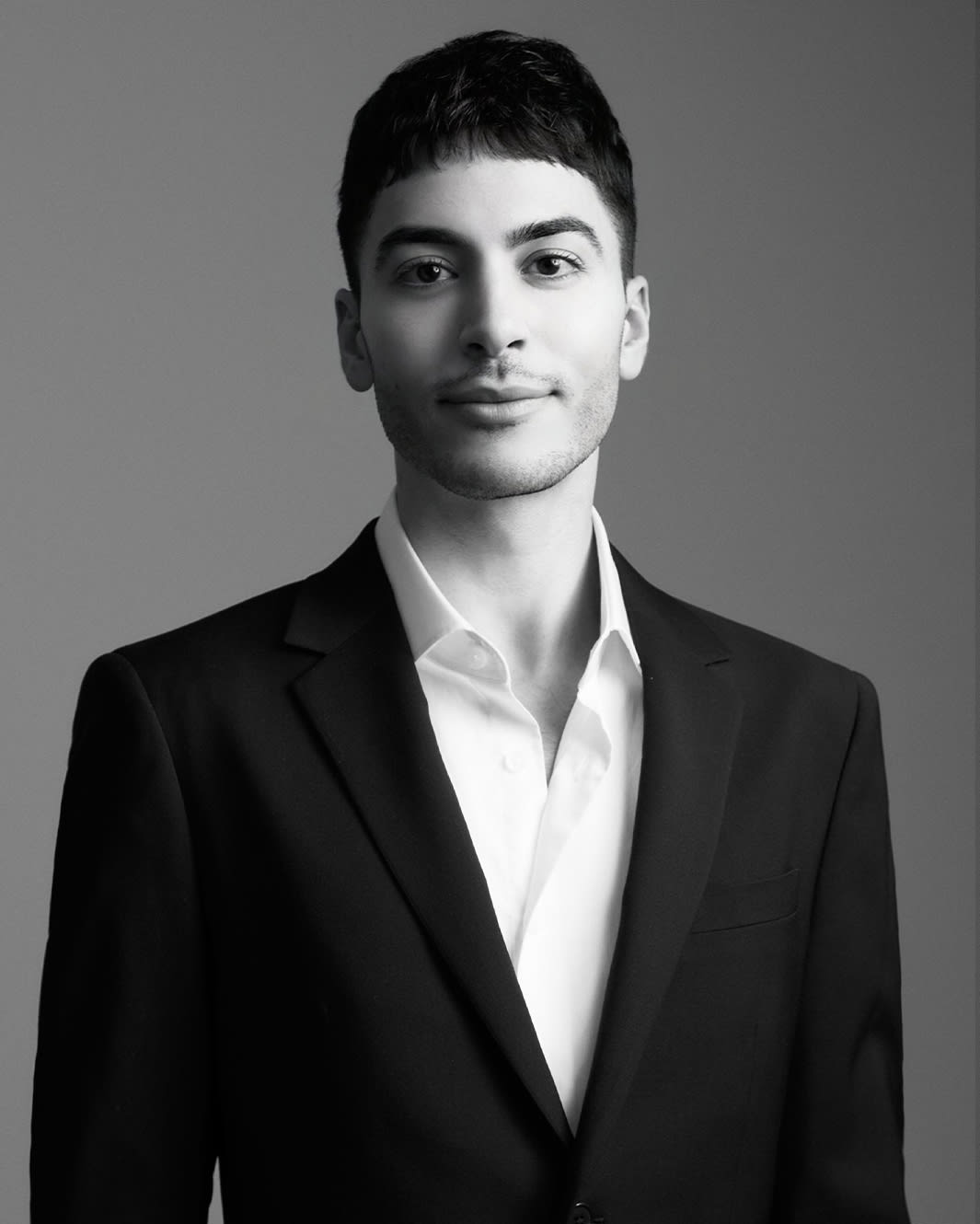 Associates | Carolwood | Beverly Hills Real Estate Agents