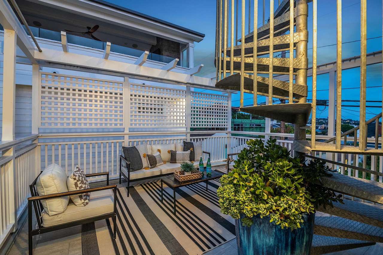 Manhattan Beach Sand Section | Jagger Real Estate | Manhattan Beach ...