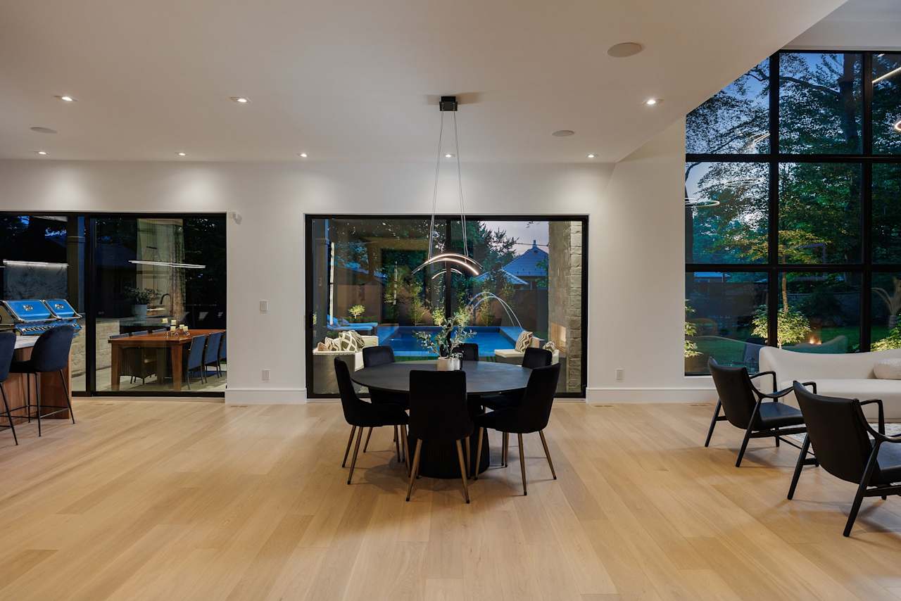 2102 Glenforest Crescent | Oakville, ON L6J 2G4 | Goodale Miller Team