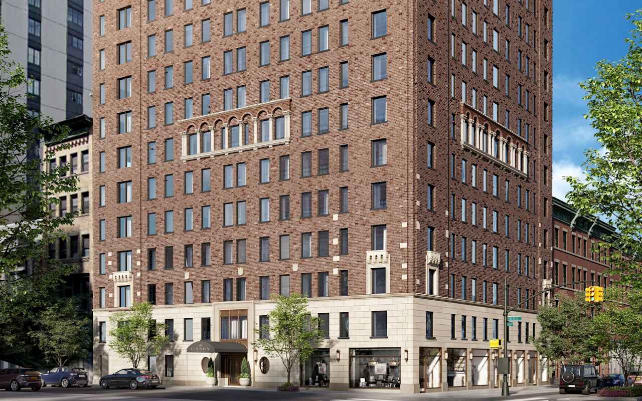 SERHANT. Real Estate