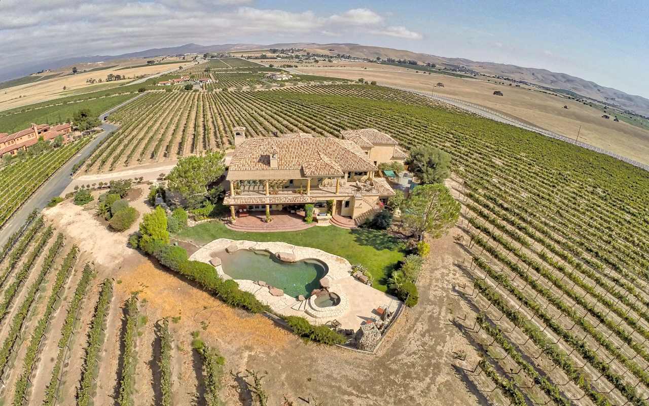 As Seen in Dwell: 16-Acre Tuscan-Style Vineyard Residence