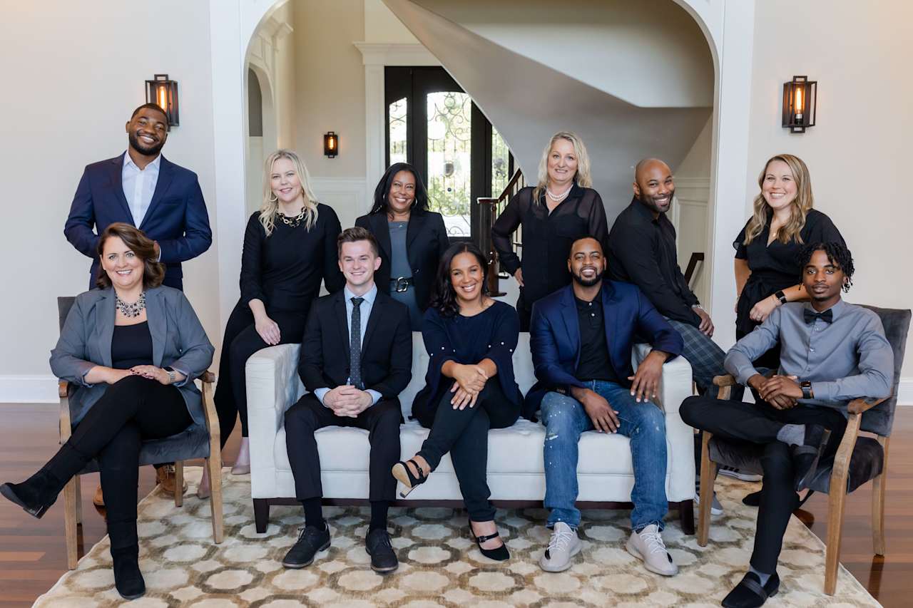 Shar Borg Team | Milwaukee Real Estate Agents