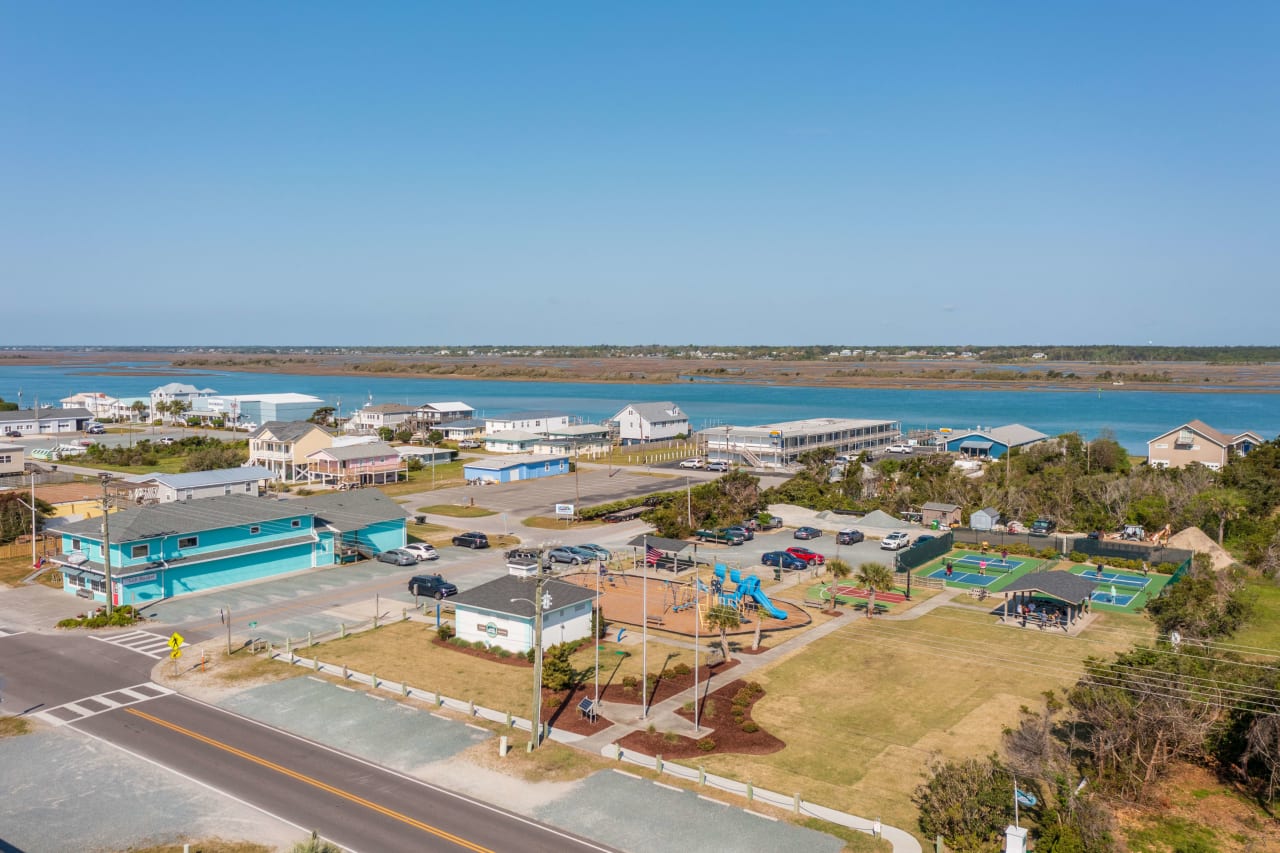 Topsail Beach | Community Guide
