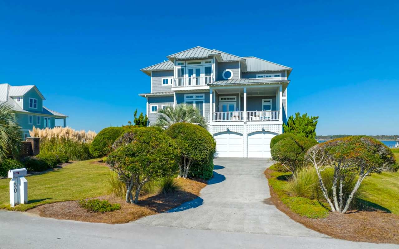 The Best Communities to Live in Around Topsail Island