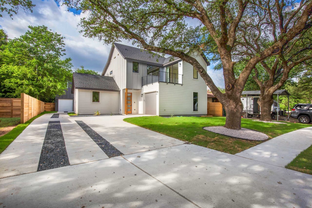 Darsh Parikh | Austin Real Estate Advisor