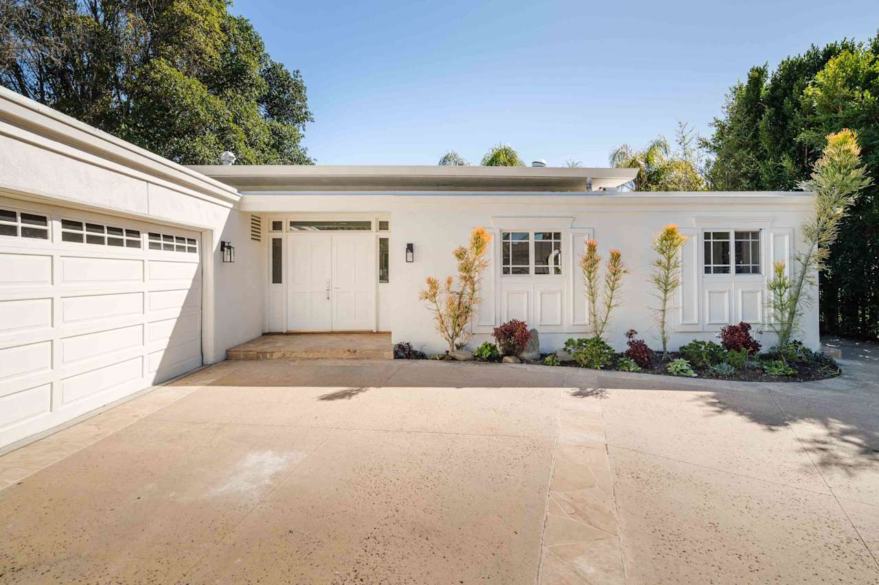 1166 Linda Flora Drive | Dan Urbach | Los Angeles Real Estate Specialist