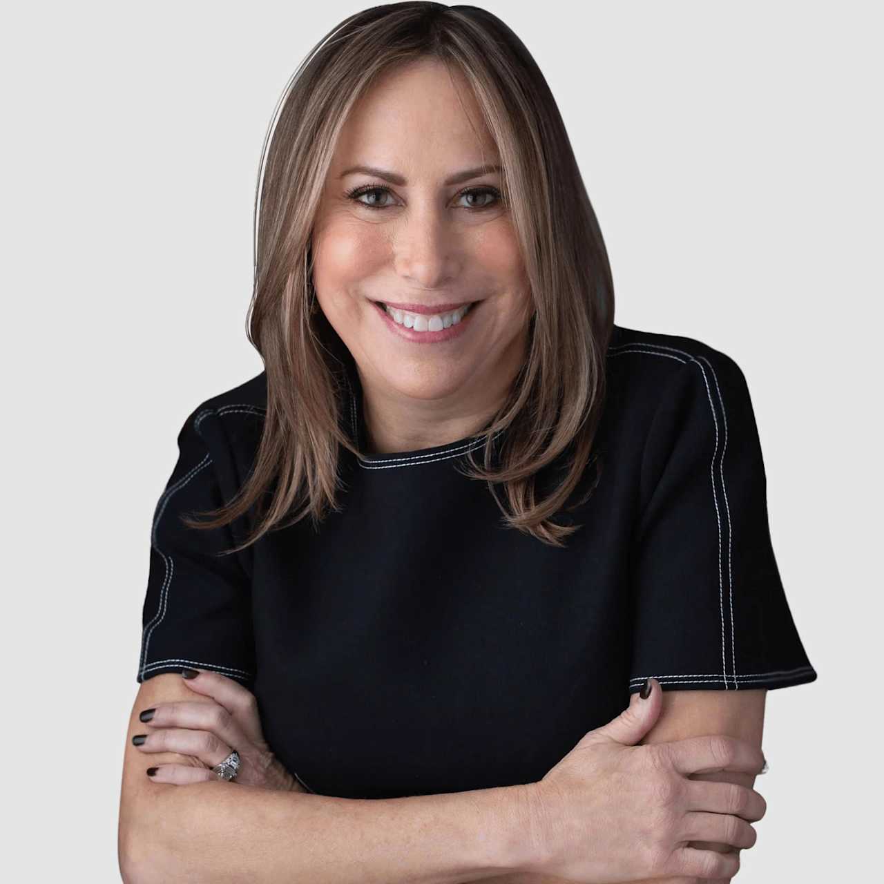 Lyn Wise Group | @properties | Christie’s International Real Estate