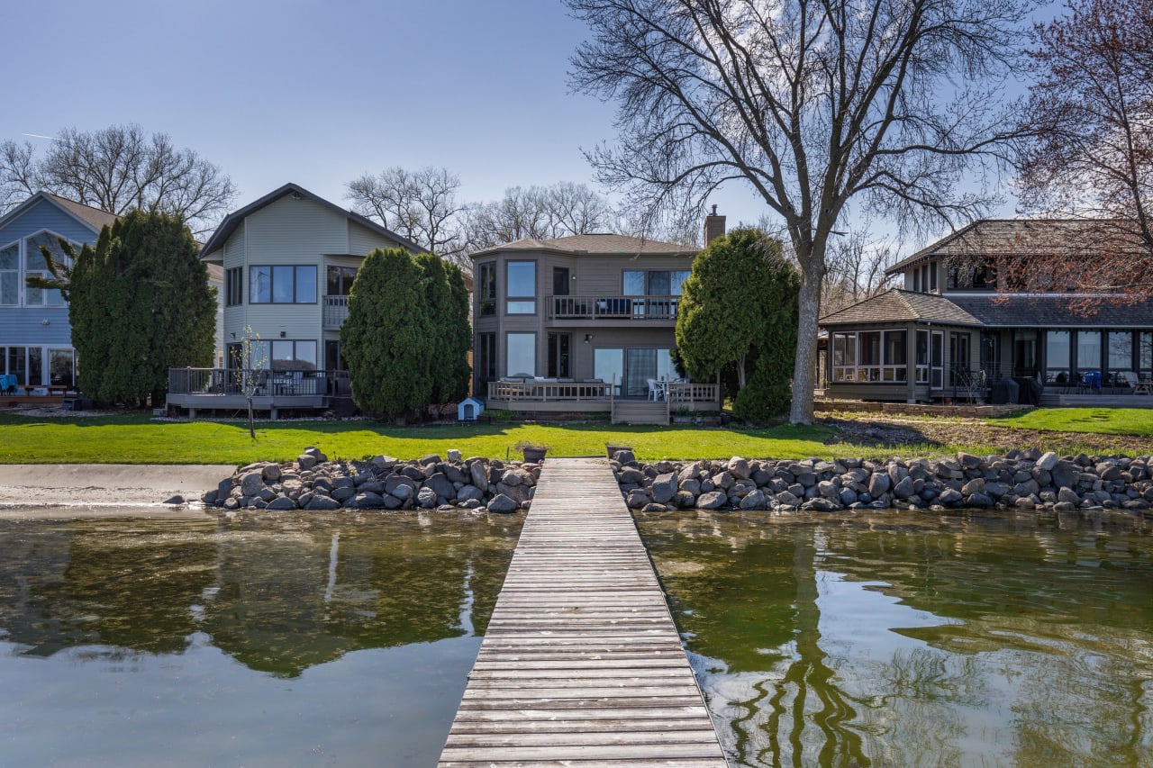 Featured Luxury Properties