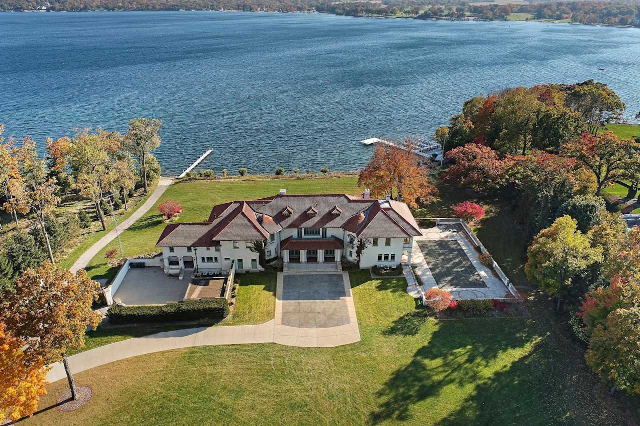 Lake Geneva estate built for meatpacking dynasty, sells for $17 million
