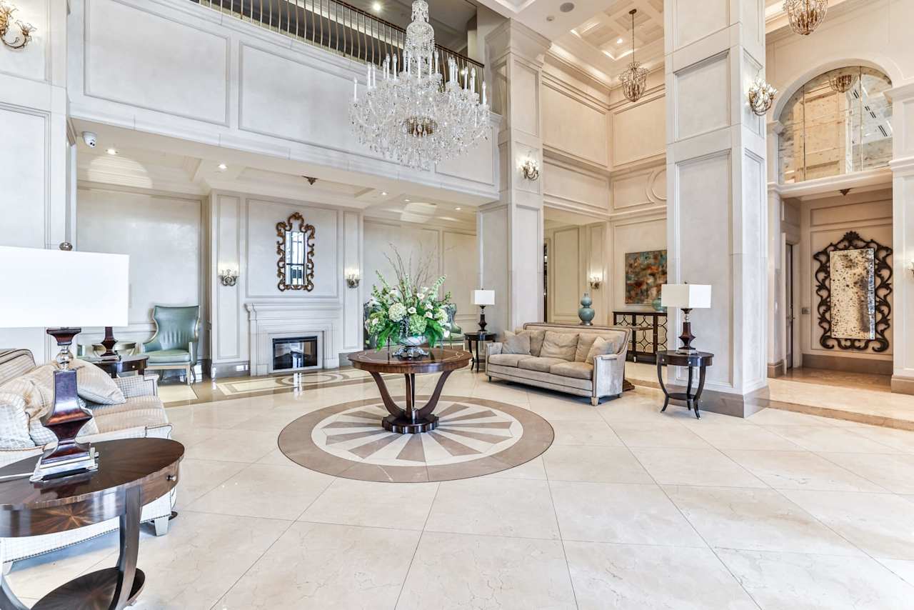 SOLD: Luxury In Bellaria Tower | Barry Cohen Homes