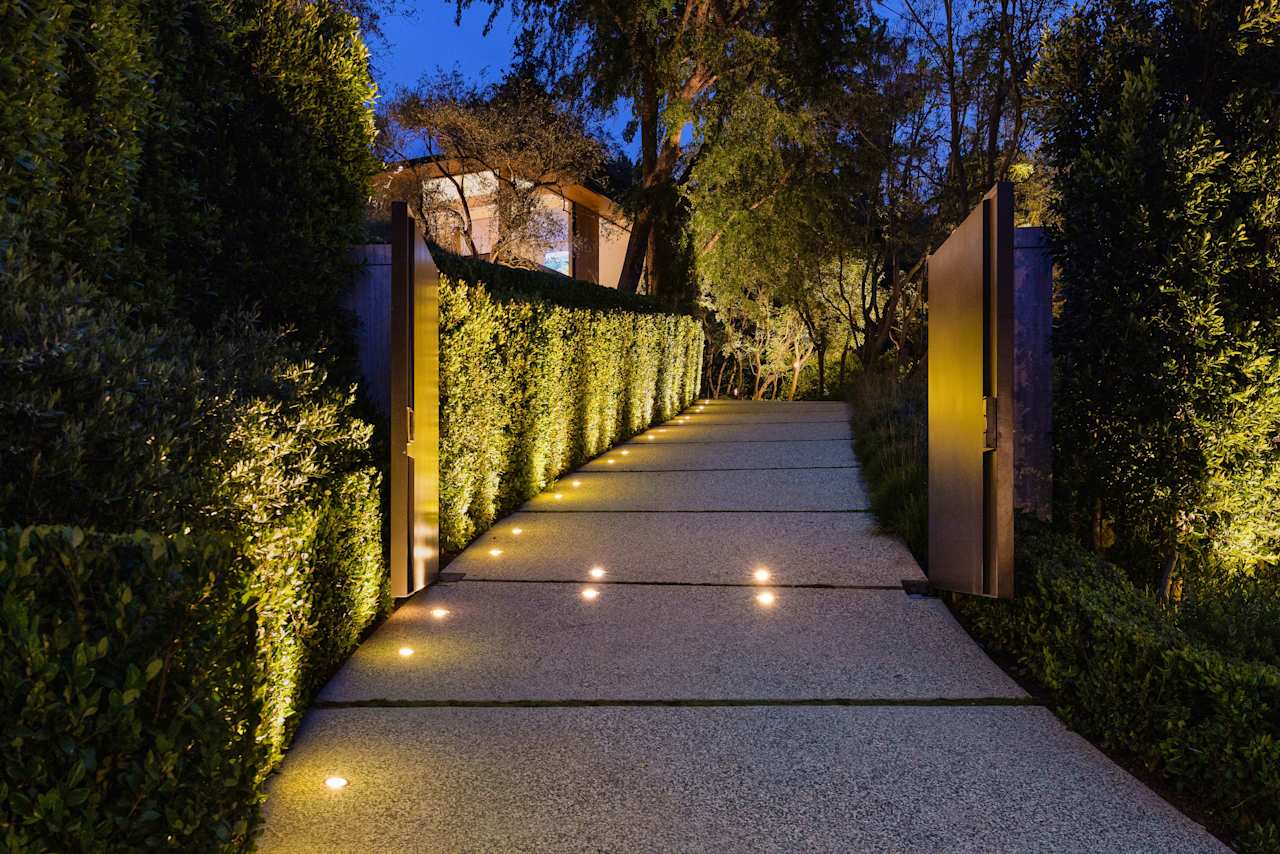 Exclusive Listings | Carolwood | Beverly Hills Real Estate Agents