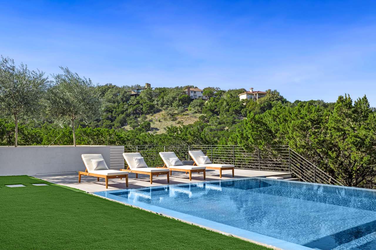 The Sweet Sky Residence