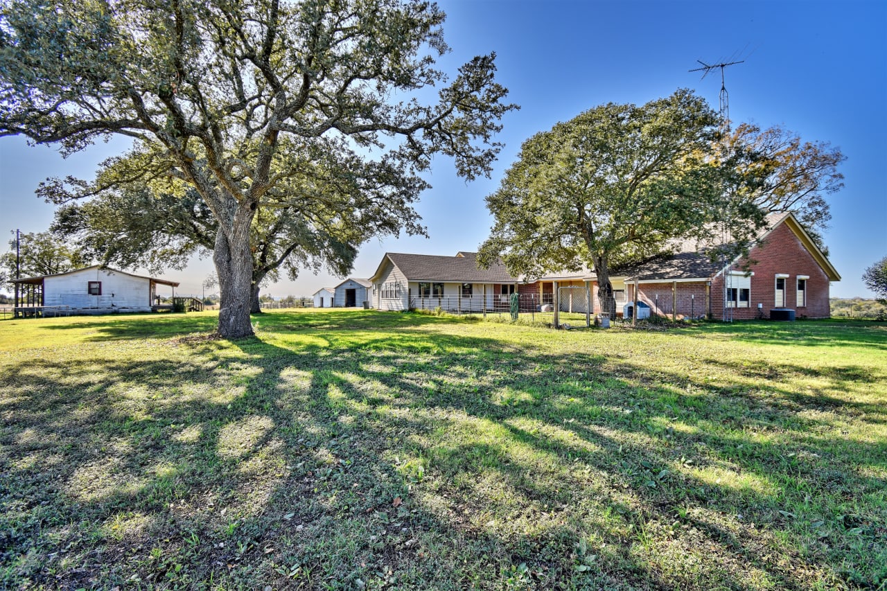 Diamond L Ranch - Foreman's House, Cabin, & Adjacent Cattle Working ...