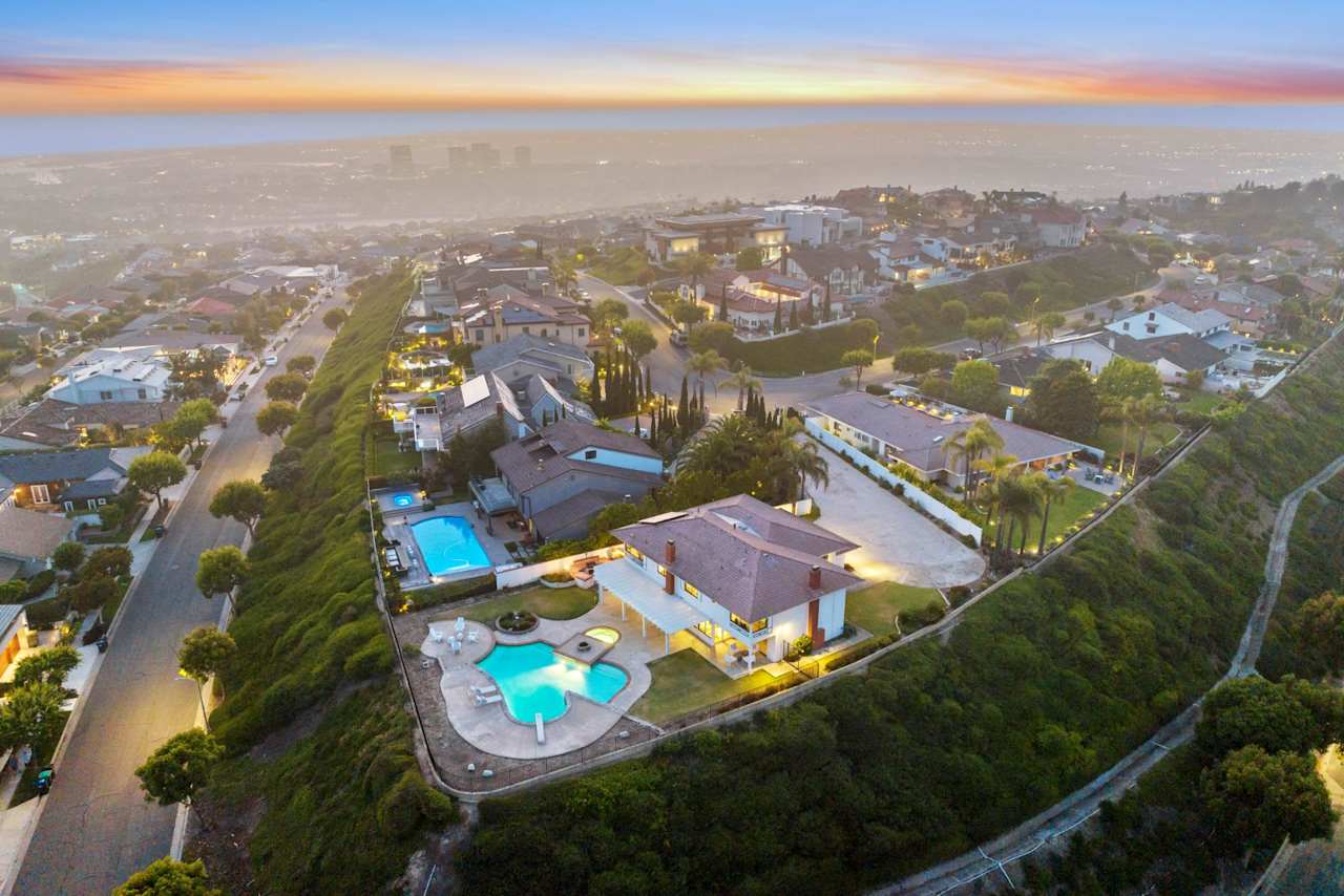 1 Goleta Point Dr, Corona del Mar | Mary Golding | Mary Golding