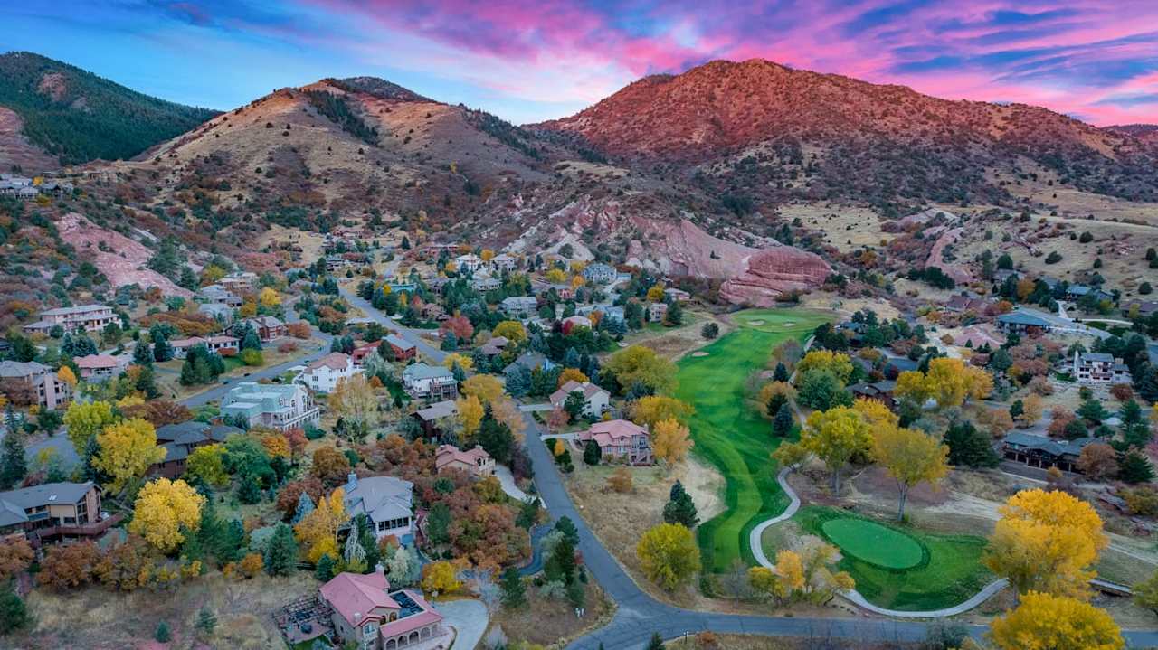 The Red Rocks Team | Willow Springs and Willowbrook Real Estate Experts