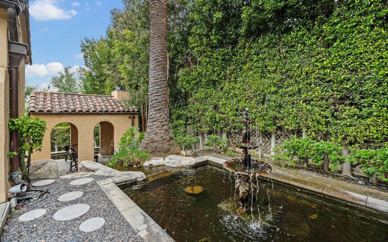 The Cedars Mansion | Christophe Choo