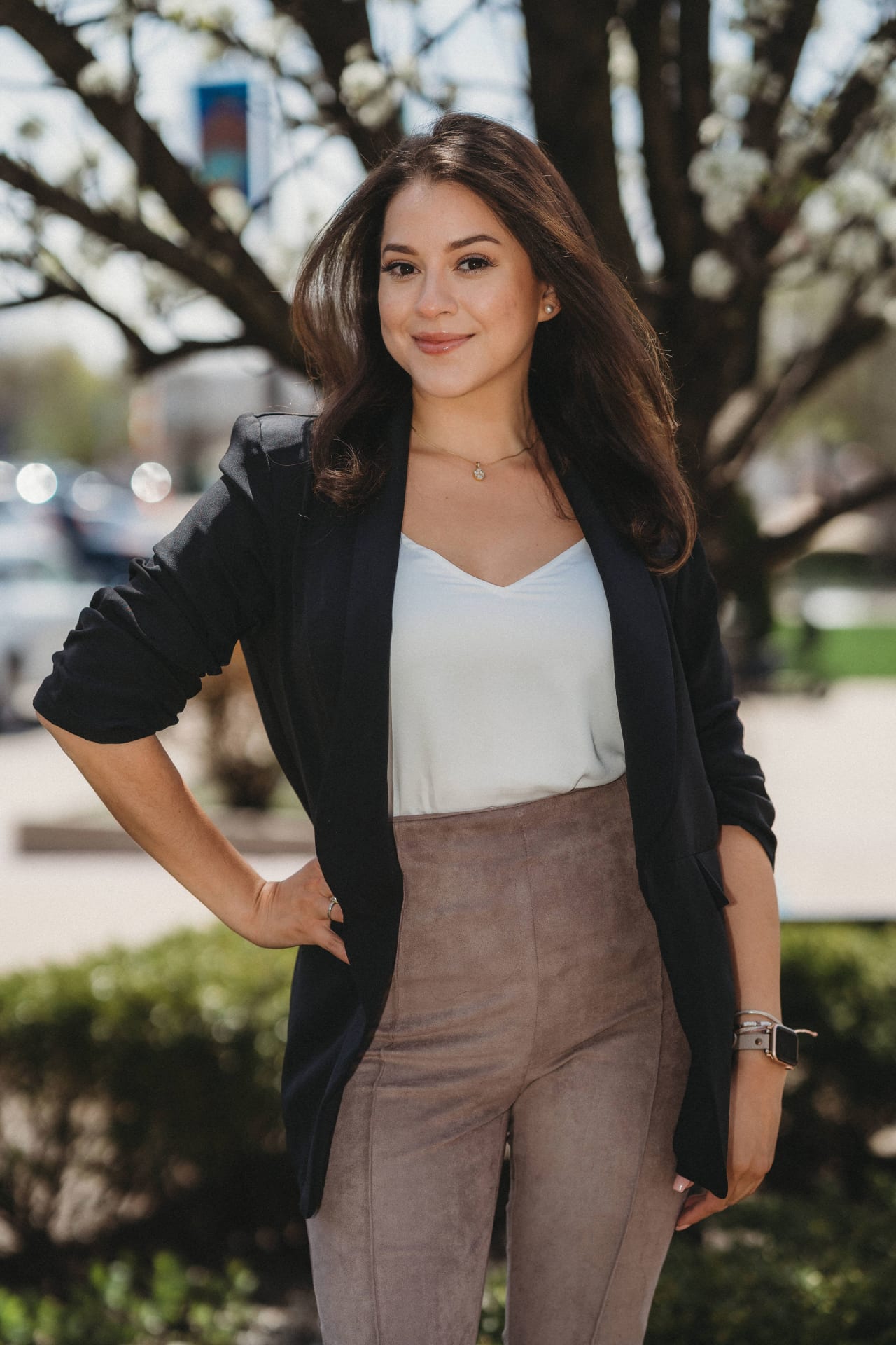 Helen Paredes | Chicagoland Real Estate Agent