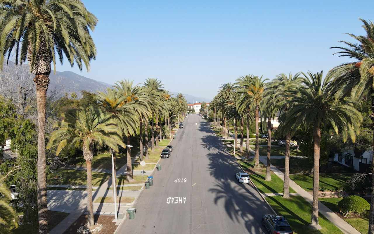 Pasadena Neighborhood | Living in Pasadena | Laurie Turner