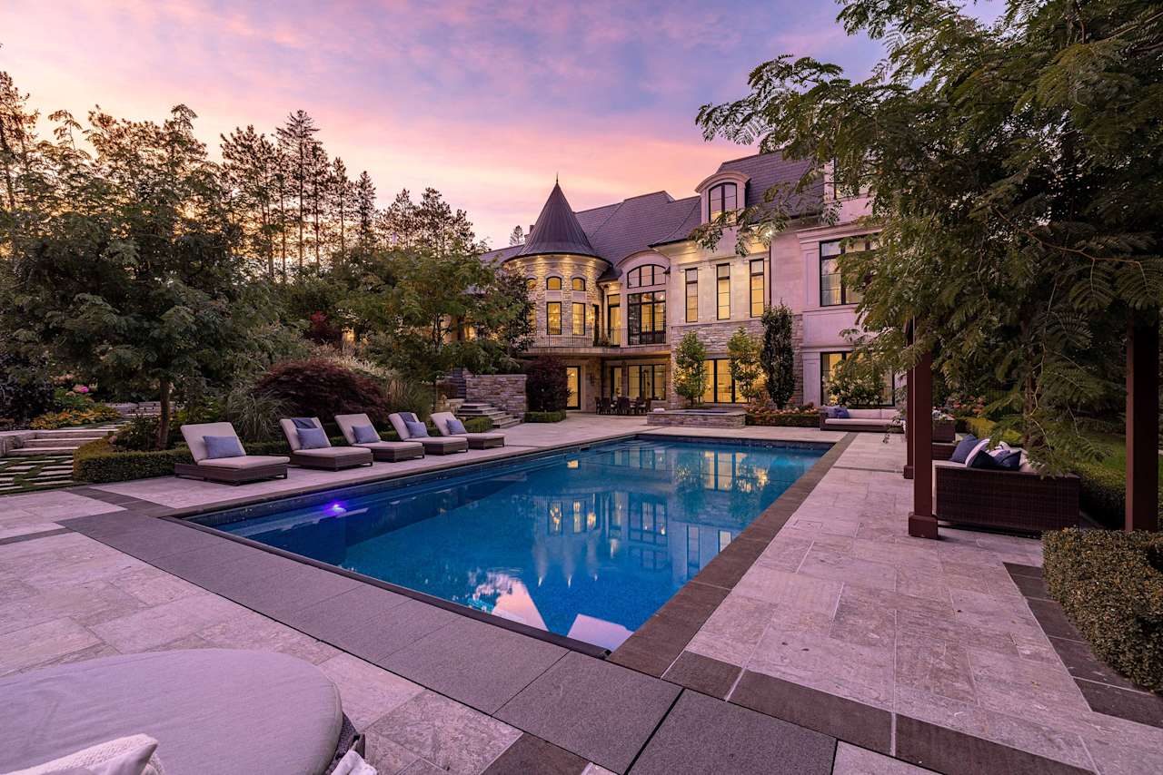 121 Rebecca Court | Maple, ON L6A 1G2 | Goodale Miller Team