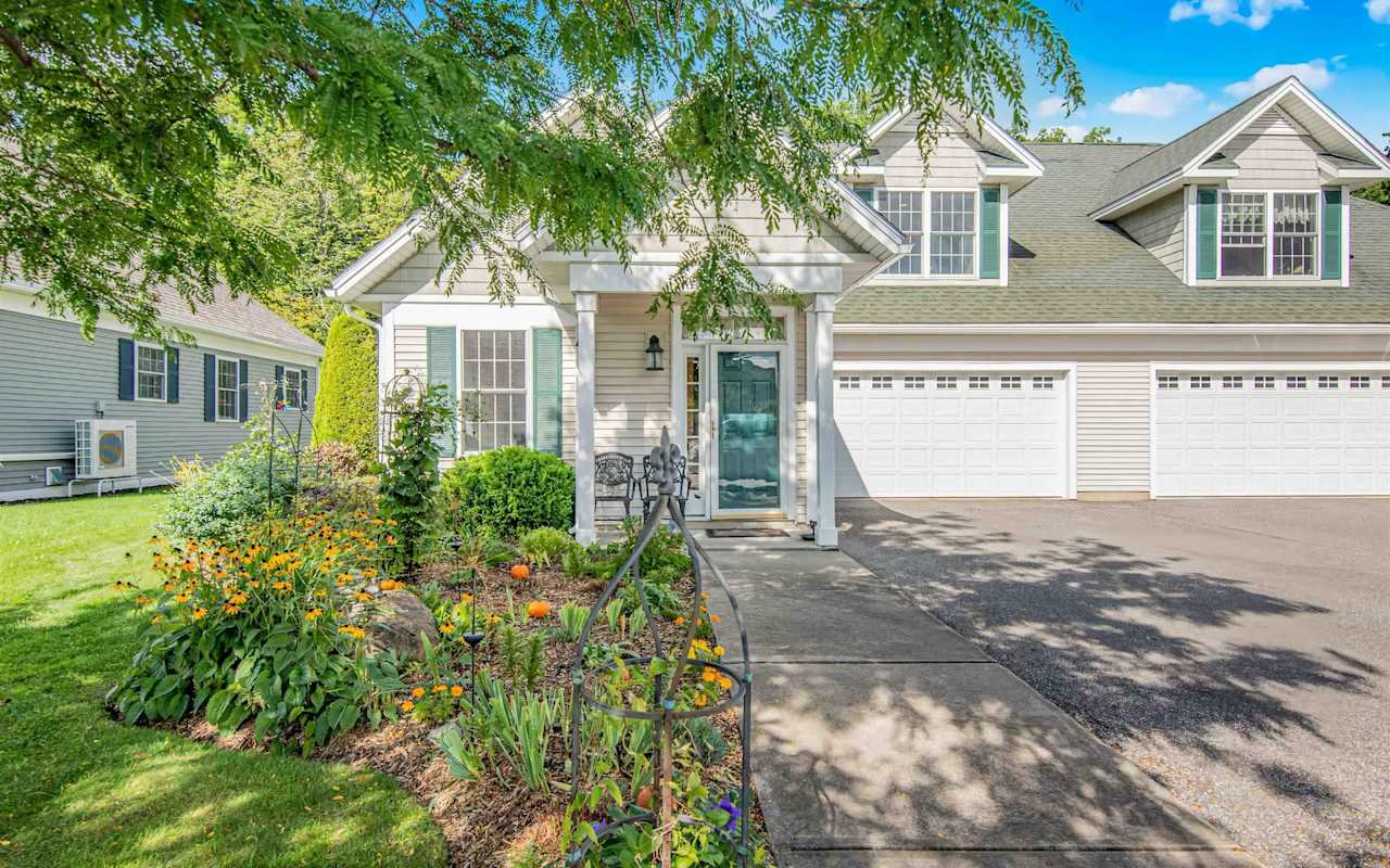 Tamithy Howrigan | St Albans, VT Real Estate Agents