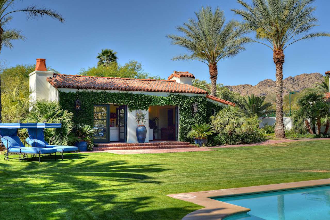 6667 E Stallion Road Real Estate Listing | Johnathon De Young