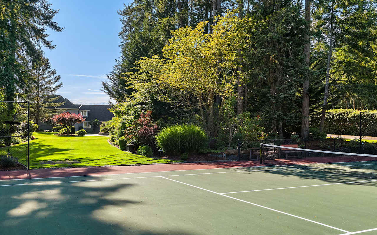 A Beautiful Waterfront Lifestyle in Gig Harbor | Team Foster