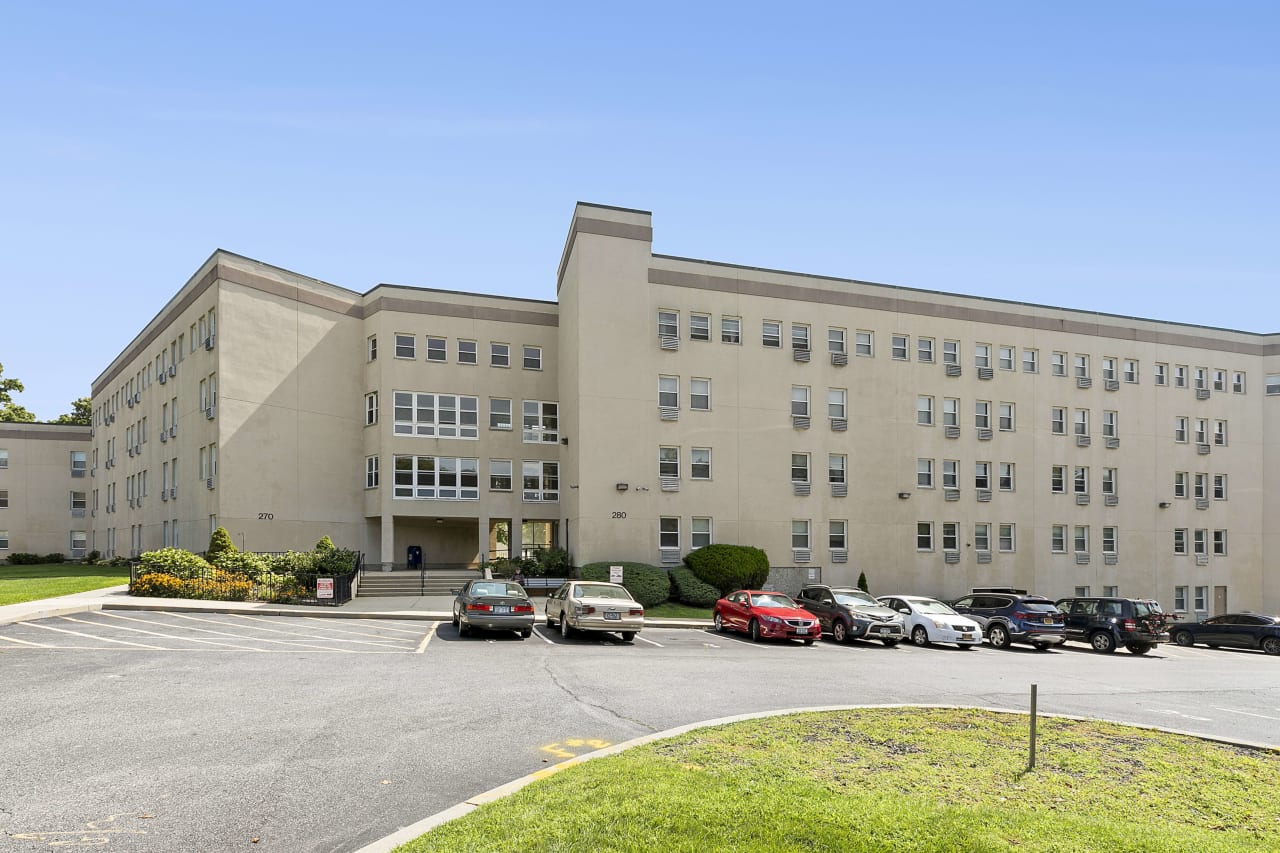 Ivey North | New York City Real Estate Experts | Luxury Home