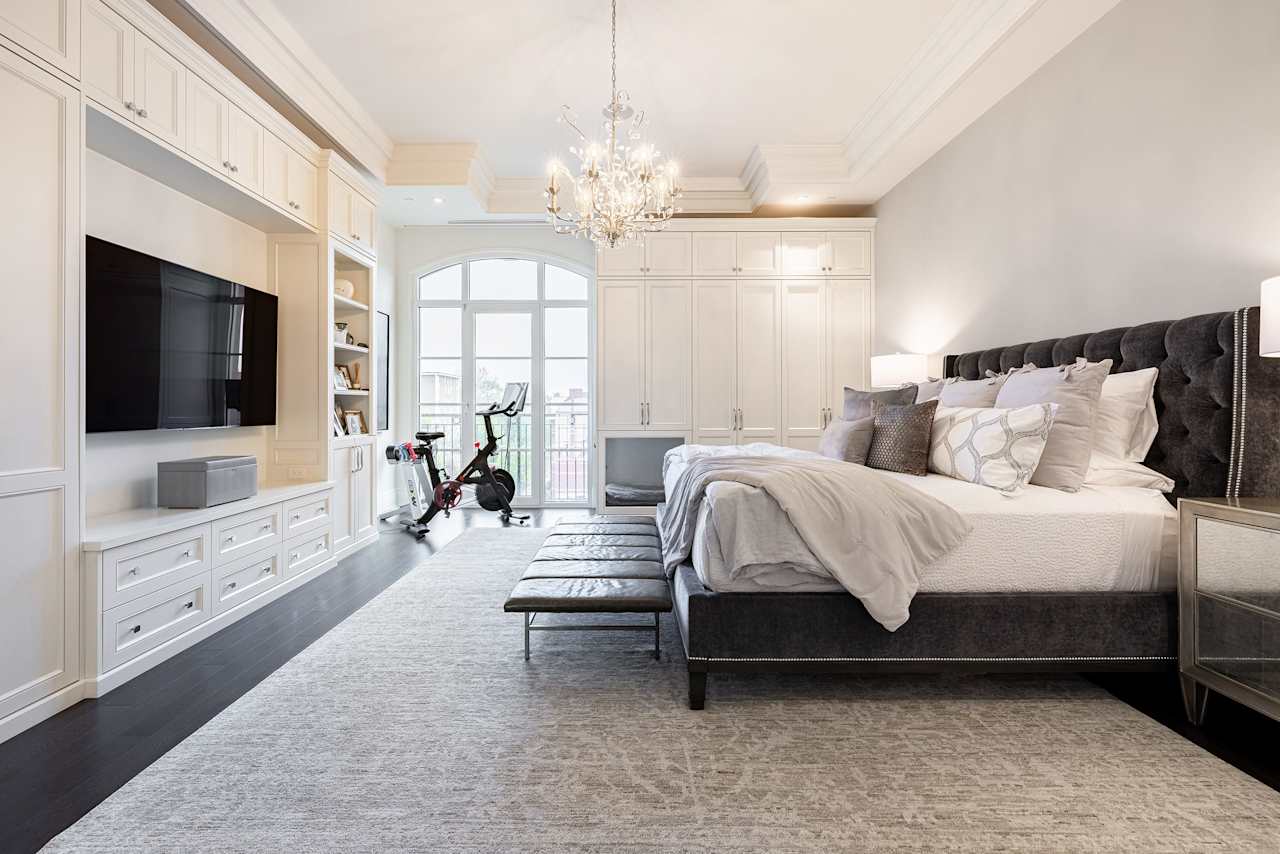 300 Randall Street PH2 | Oakville, ON L6J 1R1 | Goodale Miller Team