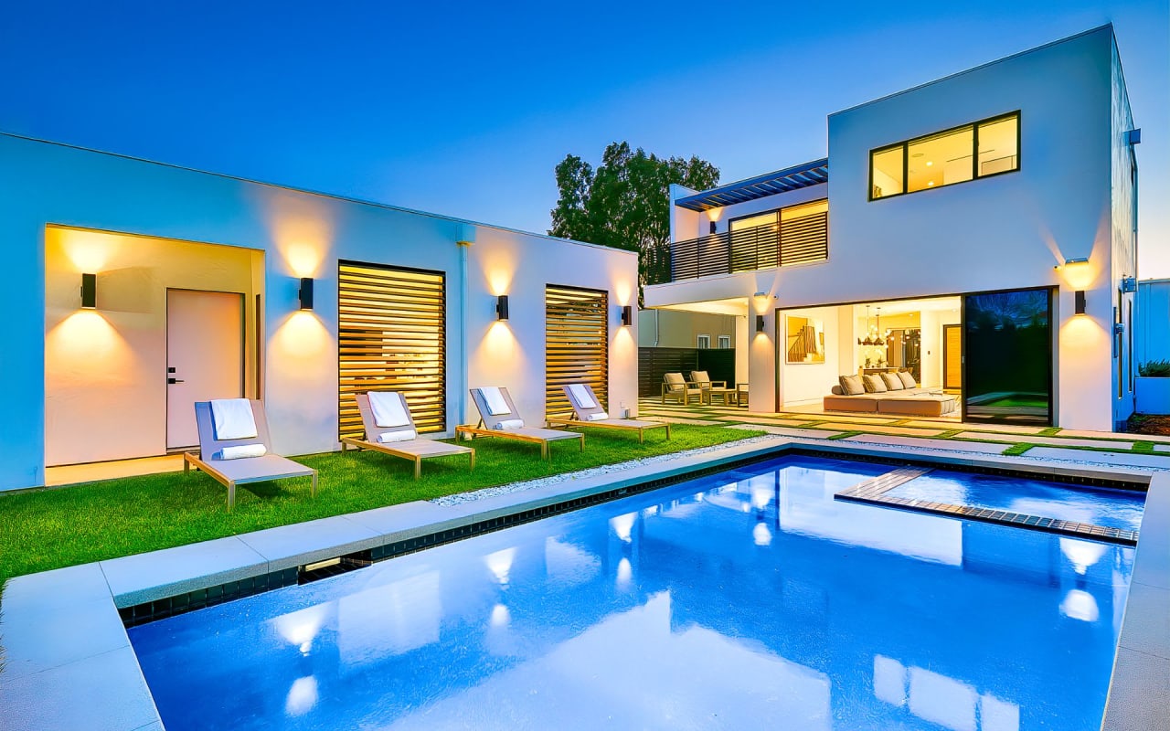 Living The Dream | Luxury Villa Rentals in Los Angeles & Malibu.