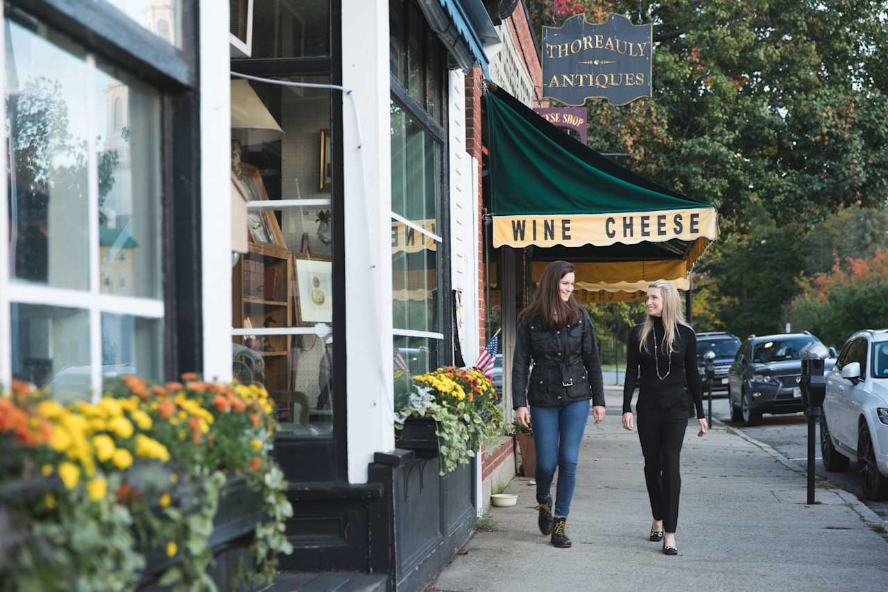 Nancy Cole Team | Boston Suburbs Real Estate Agents