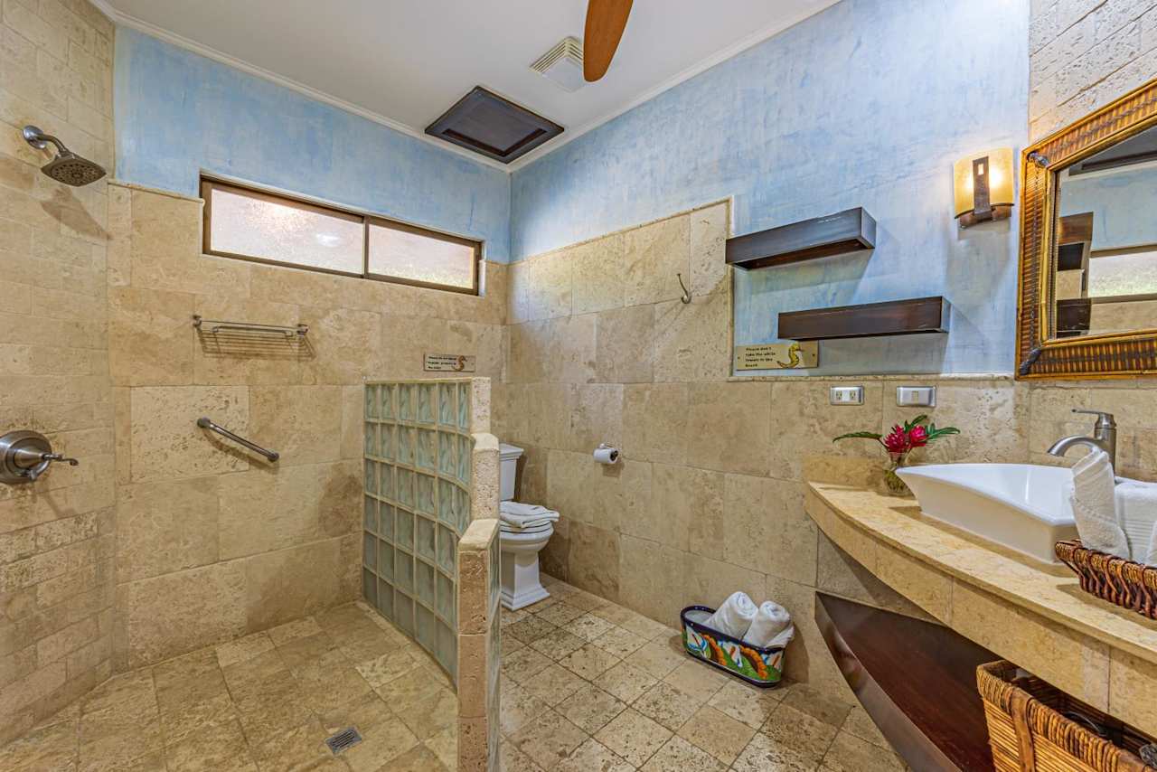 Luxury Ocean View Estate in Costa Rica - Casa Ramon: Your Exclusive Retreat