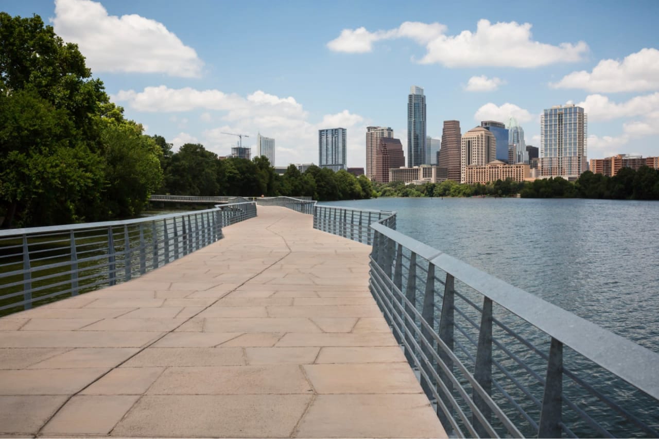 7 Best Walkable Neighborhoods in Austin