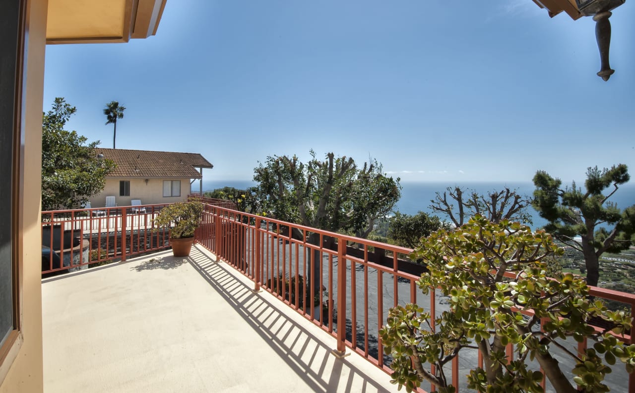 5243 Horizon Drive Real Estate Listing | The Malibu Life