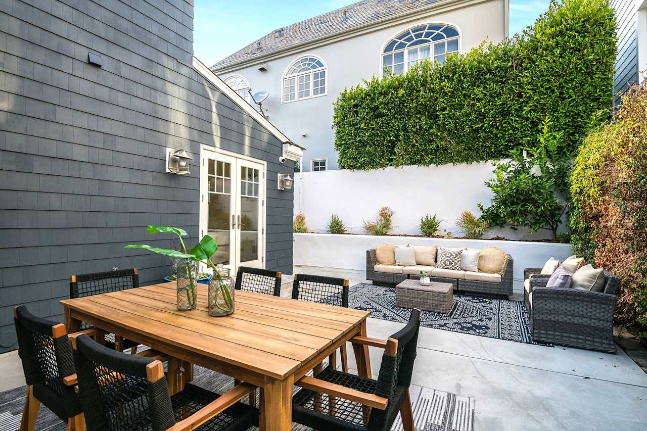 Manhattan Beach Sand Section | Jagger Real Estate | Manhattan Beach ...