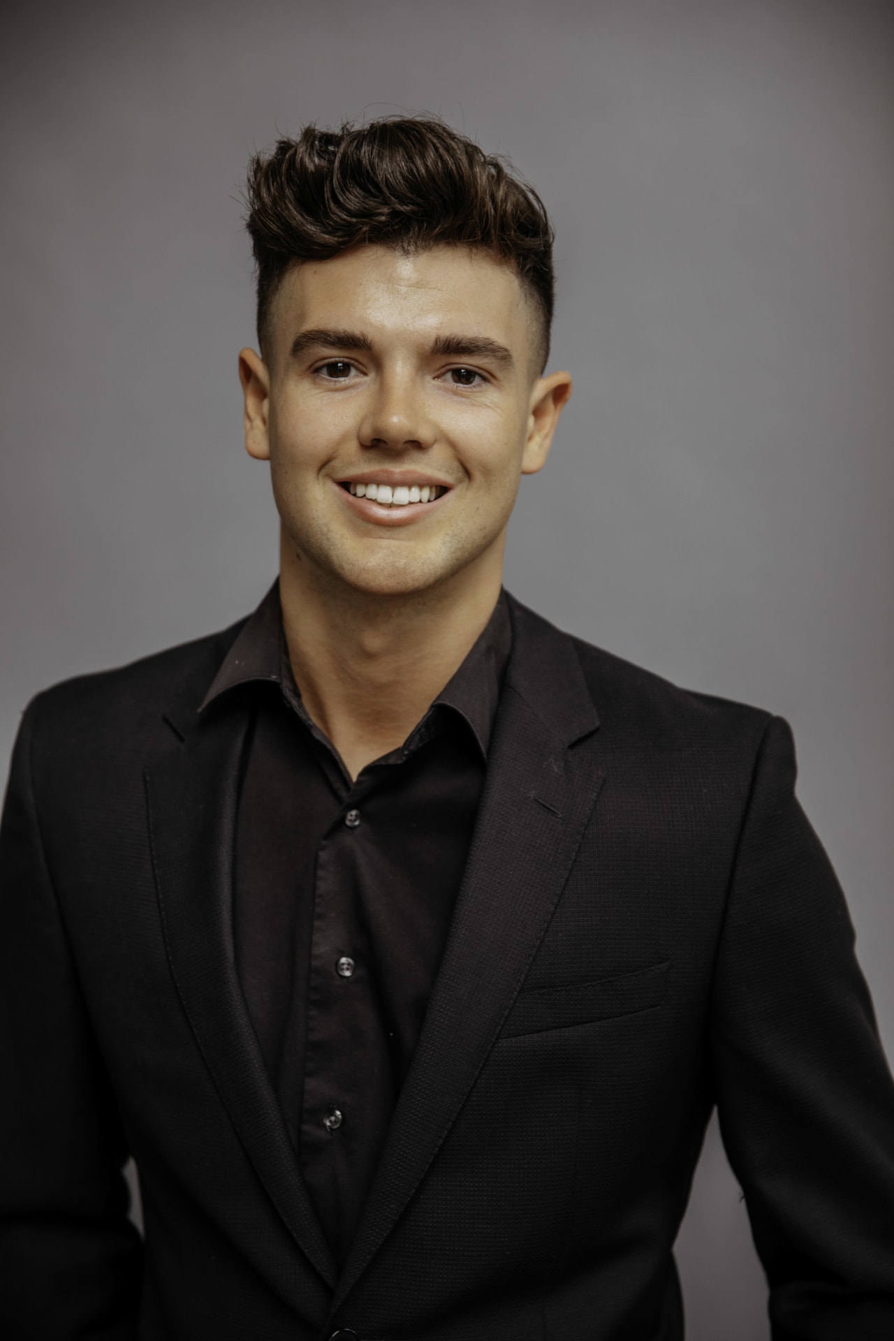 654 N Virgil Ave, #306 | Glasses + Fields group | Award winning + Tech ...