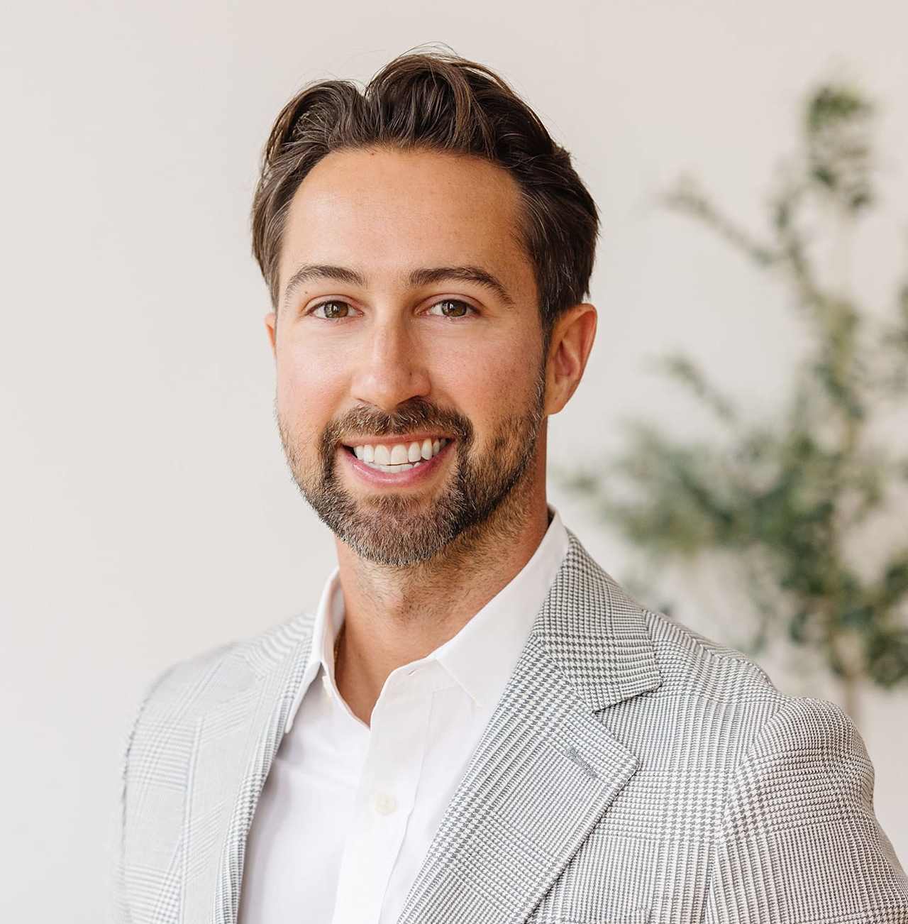 The Scott Group | Chicago Real Estate Agents