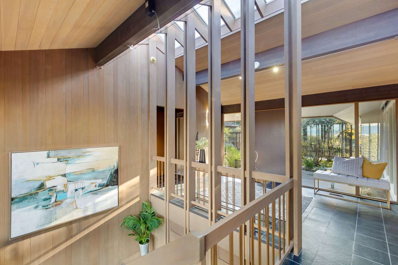 12953 W Sunset Drive | Los Altos Hills, CA 94022 | 5 Beds | David Bergman