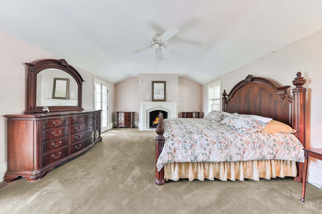 3350 Guelph Line, Burlington