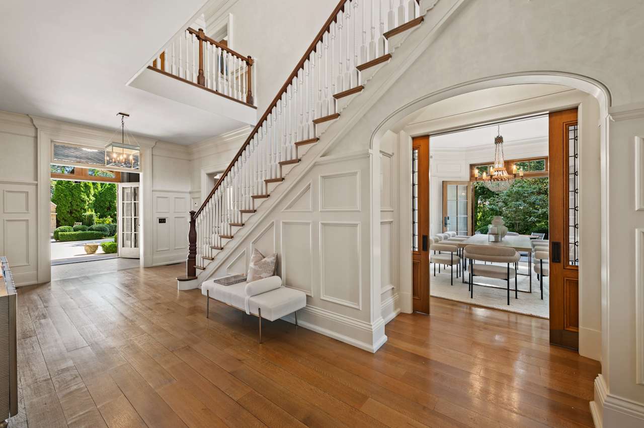 2 Martin Dale | Greenwich CT | Brian Milton | Brian Milton | Compass ...
