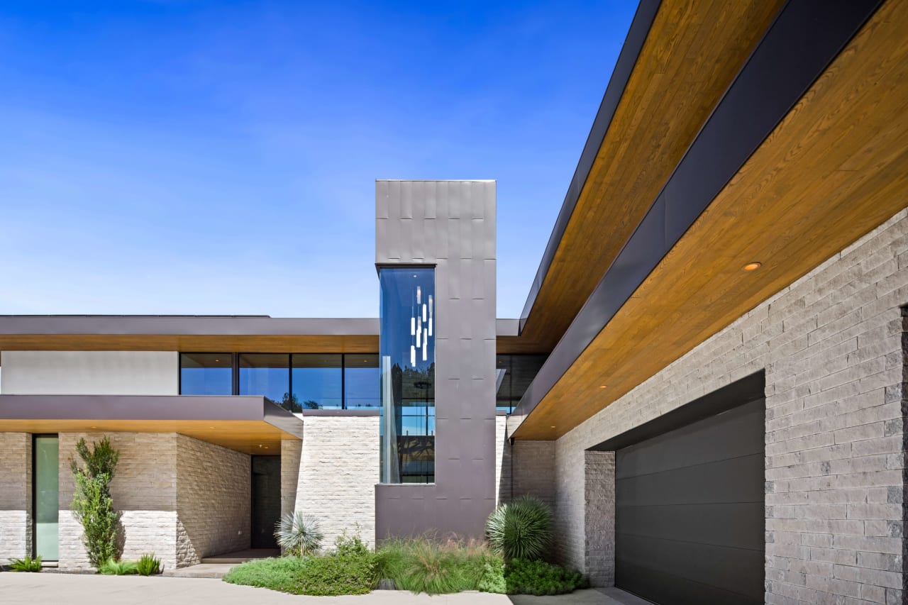 The Sweet Sky Residence