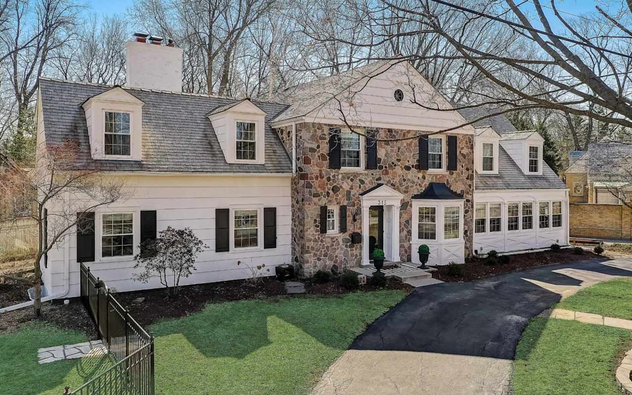 Corcoran Realty & Co. | Katie Corcoran Real Estate