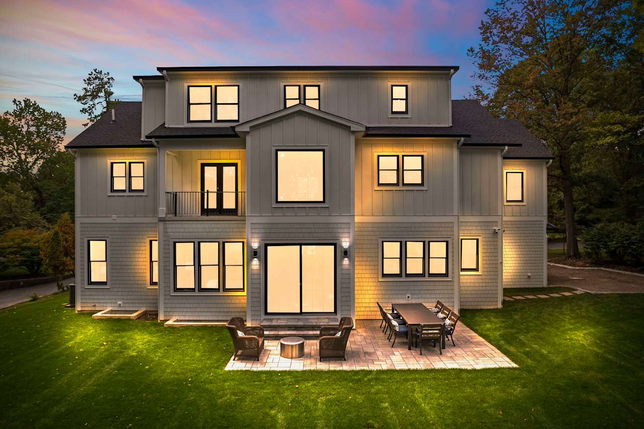 6 Great Oak Dr | Richa Garg | Short Hills Real Estate Agent